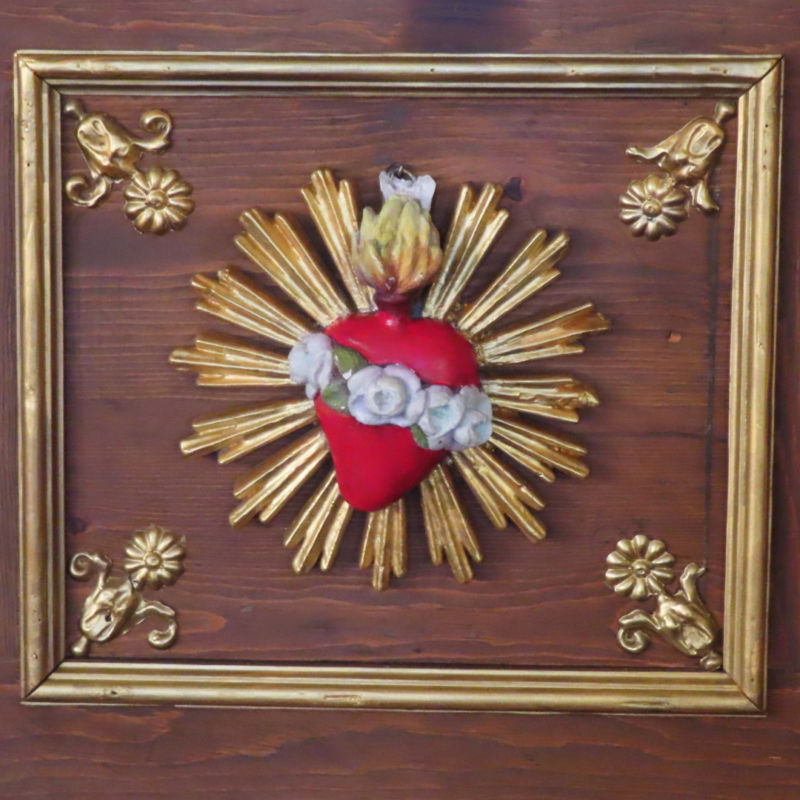 Immaculate Heart symbol – Sacred Heart Catholic Church